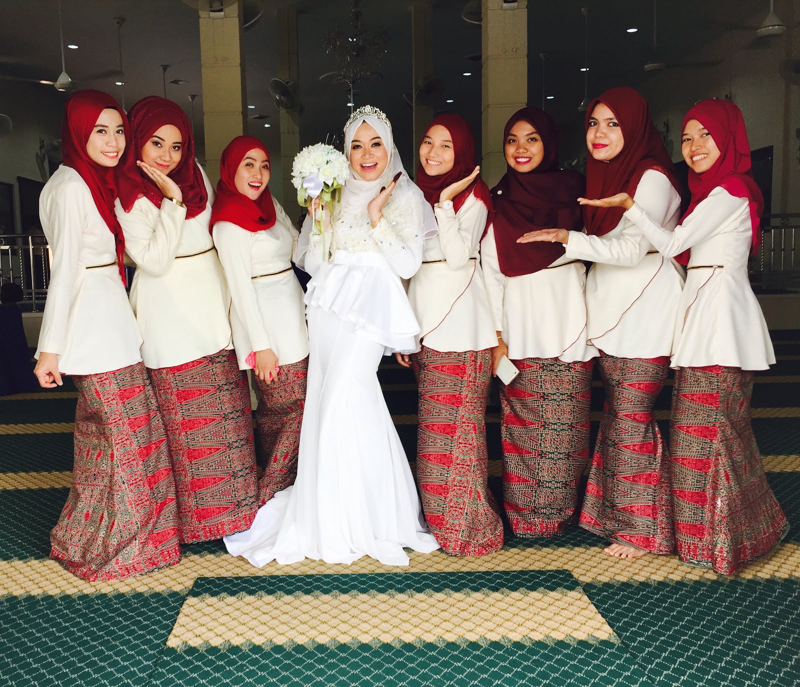 Amira Borhan: Dulang Boys & Dulang Girls - Majlis Nikah