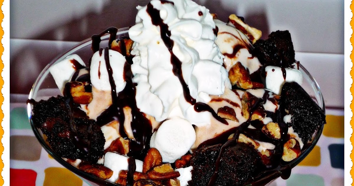 Mom's Favorite Recipes #SundaySupper...Featuring Rocky Road Brownie ...