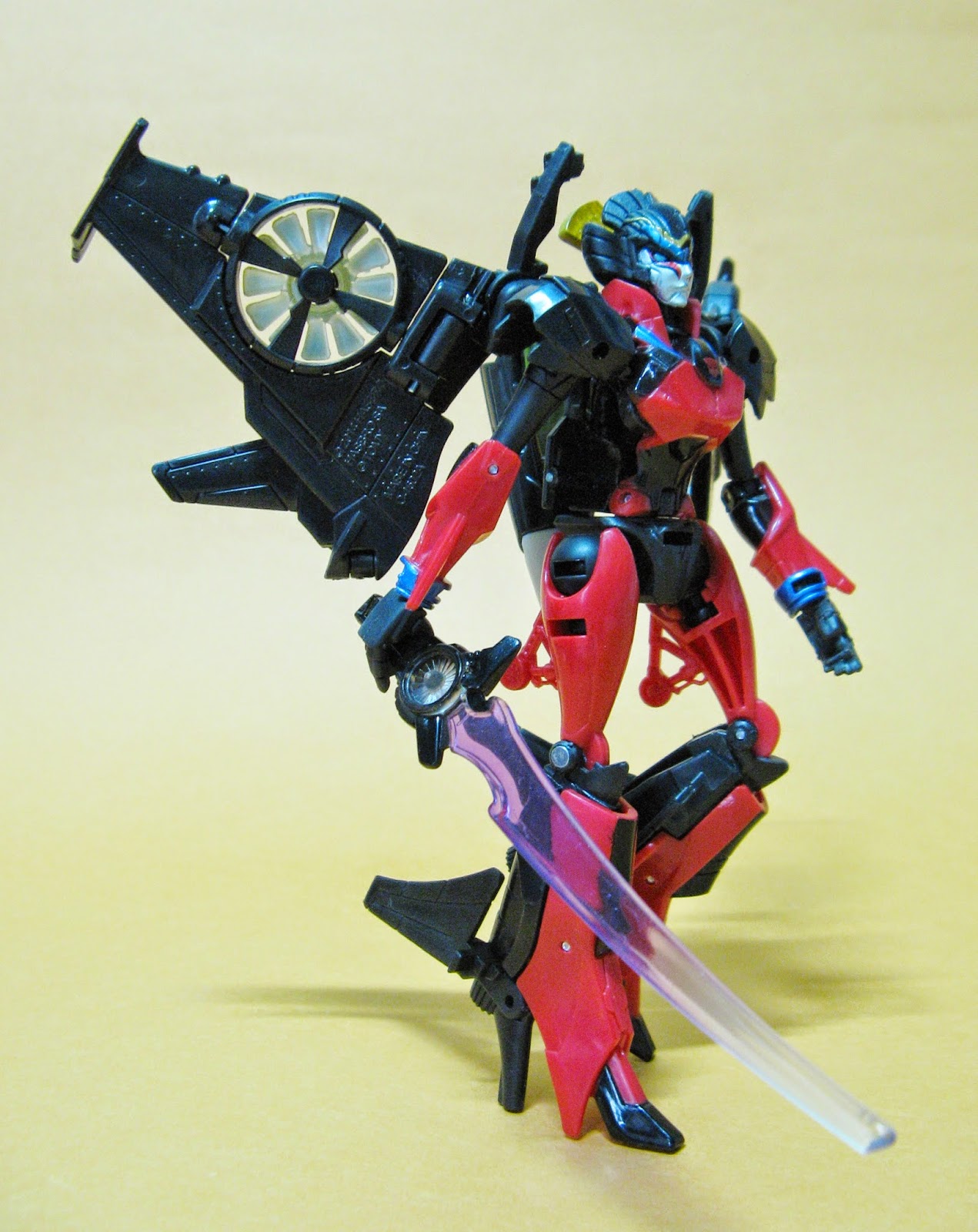 TRANSFORMERS : Generations Deluxe class WINDBLADE(IDW) 變形金剛世代系列 豪華級風之刀