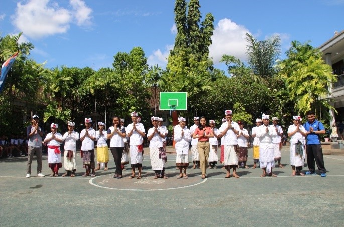 Selamat Datang di SMP Wisata Sanur: SATUKAN LANGKAH WUJUDKAN PRESTASI Selamat Datang di SMP Wisata Sanur: SATUKAN LANGKAH WUJUDKAN PRESTASI