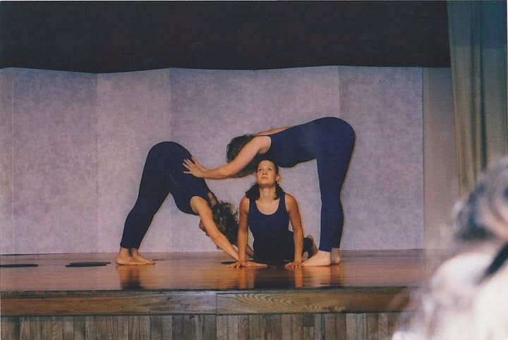 ALMOST BAREFOOT: Barefoot and Powerful-One Woman's Journey to Realization