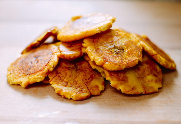 [Chinese Recipes] Tostones with Tomato Salsa - All Asian Recipes For You