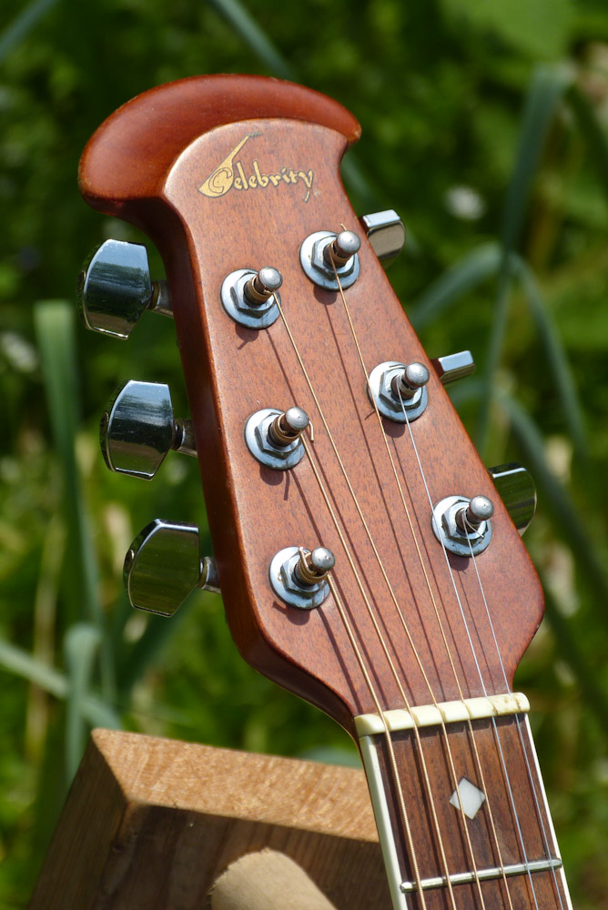1980s Ovation Celebrity CC67 Acoustic/Electric Guitar