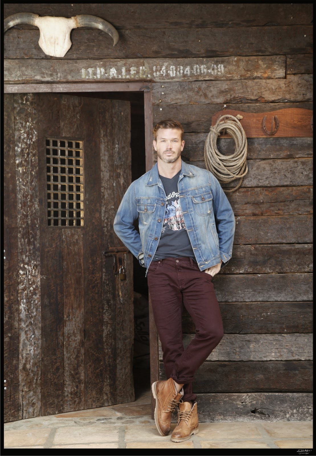 z00m + Art + 5 Gigio: LookBook & Editorial. TNS. Modelo. Scott Moats ...