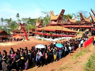 Rambu Solo Ceremony Of The Toraja Tribe - TUMUSICA