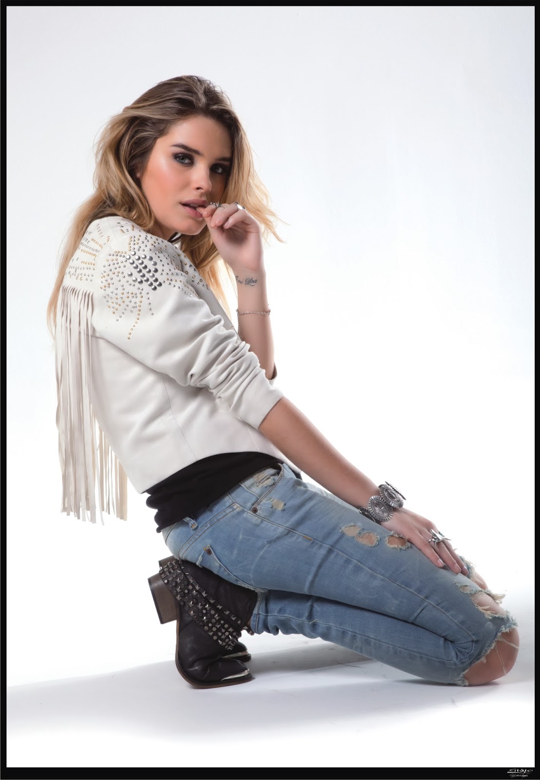 z00m + Art + 5 Gigio: LOOKBOOK. PRODUCCIÓN TNS. COLOR. Modelo. Chloe ...