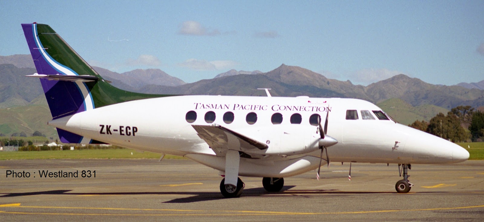 3rd Level New Zealand: Tasman Pacific Connection - the Qantas New ...