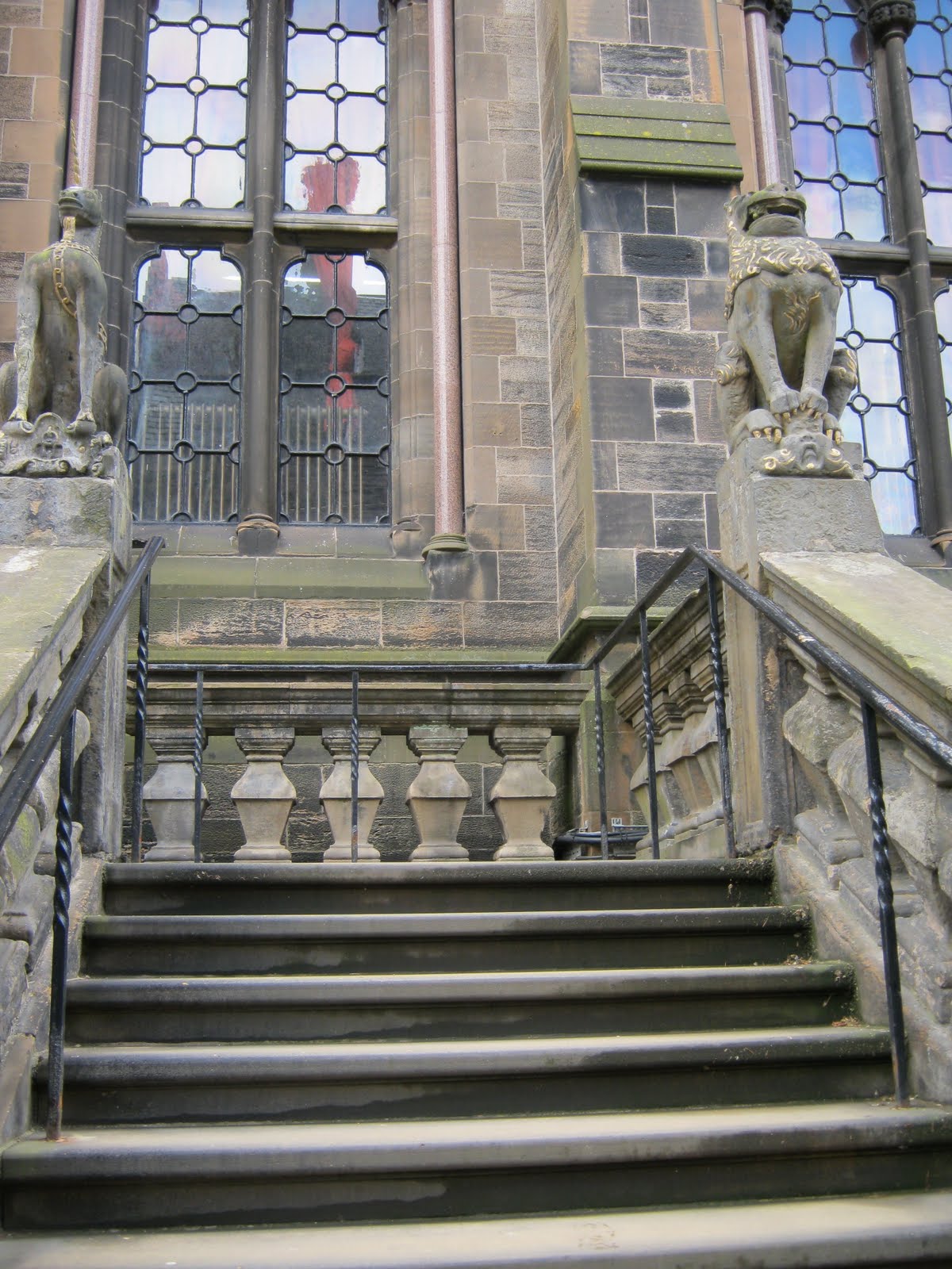 Over the Sea to Glasgow: Lion & Unicorn Staircase
