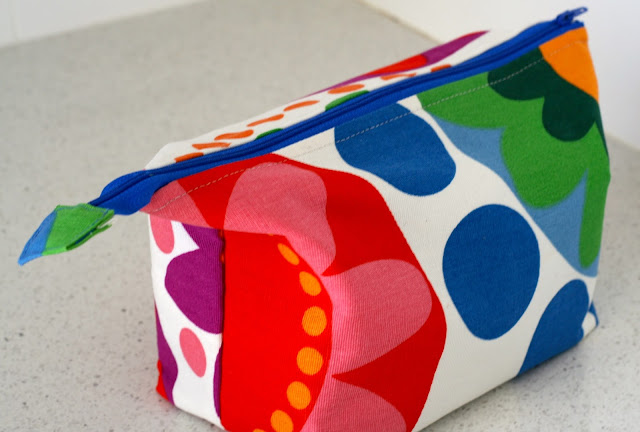 Faffling: Open Wide Pouch