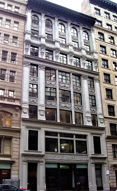 The Corn Building - 91-93 Fifth Avenue - New York City Guide