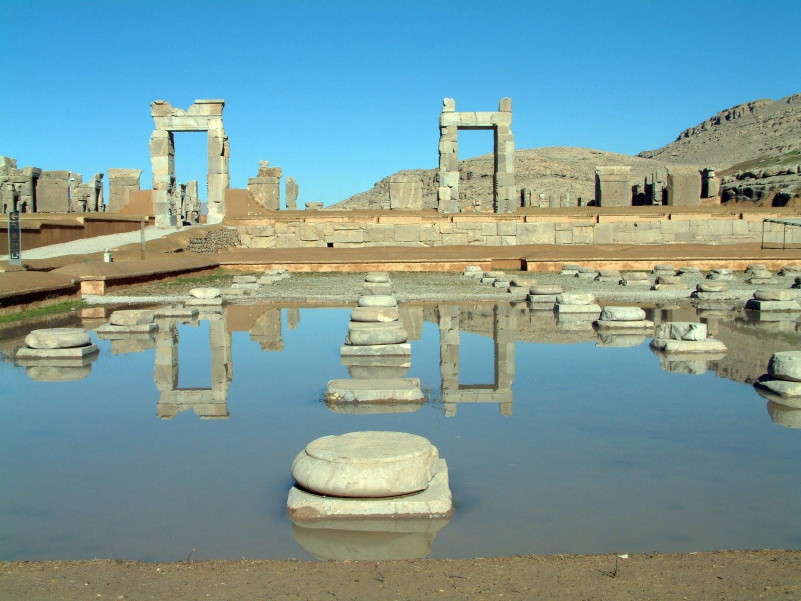 Persepolis - the pearl among Middle Eastern | wonderful Tourism