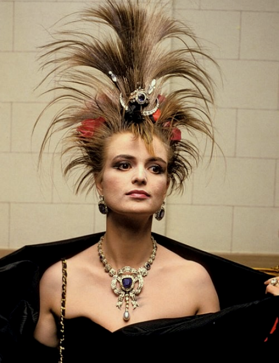 Gods and Foolish Grandeur: Princess Gloria von Thurn und Taxis ...