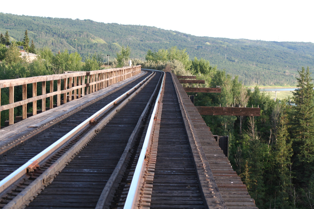 The N-Scale N.A.R.: Heart River Bridge Part 2... Building The Deck