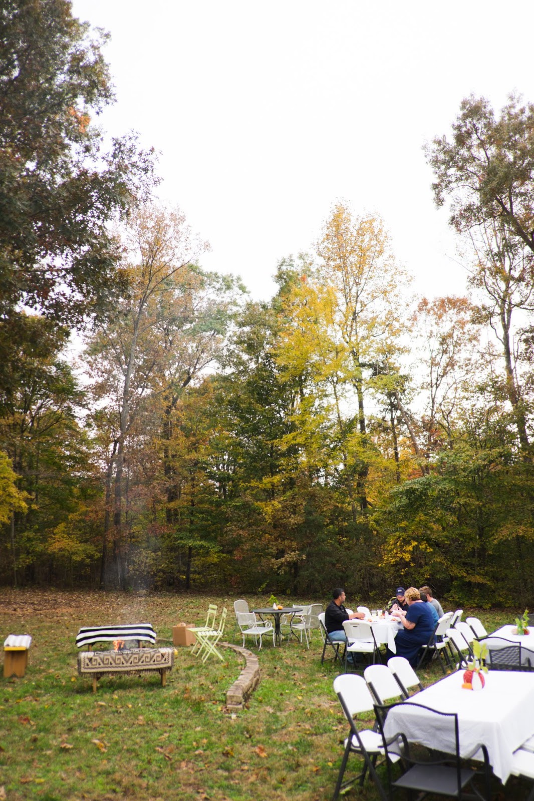 Domestic Fashionista: Fall Backyard Dinner Party