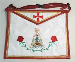 POZO DE ALMAS: HISTORIA DE LA ROSACRUZ