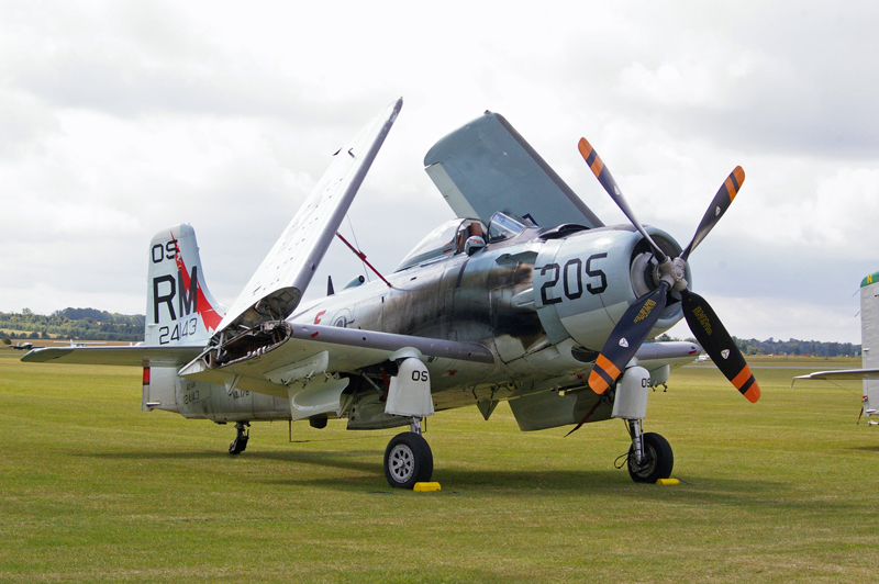 Jet & Prop by FalkeEins: Duxford Flying Legends 9-10 July 2011 - P-51 ...