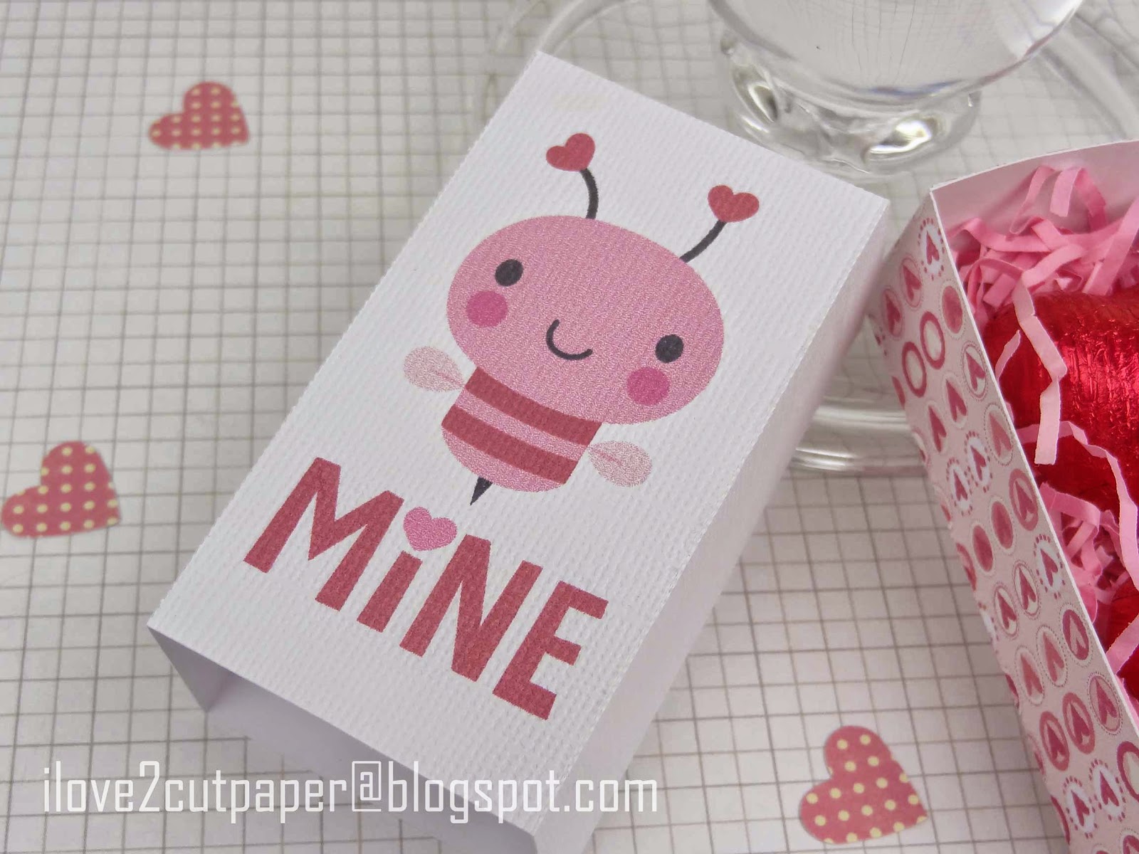 i love 2 cut paper: Bee Mine - Valentine Matchbox Candy Holder