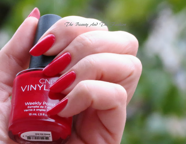 The Lady With The Little Dog: Time For Swatch - CND Vinylux Rouge Red