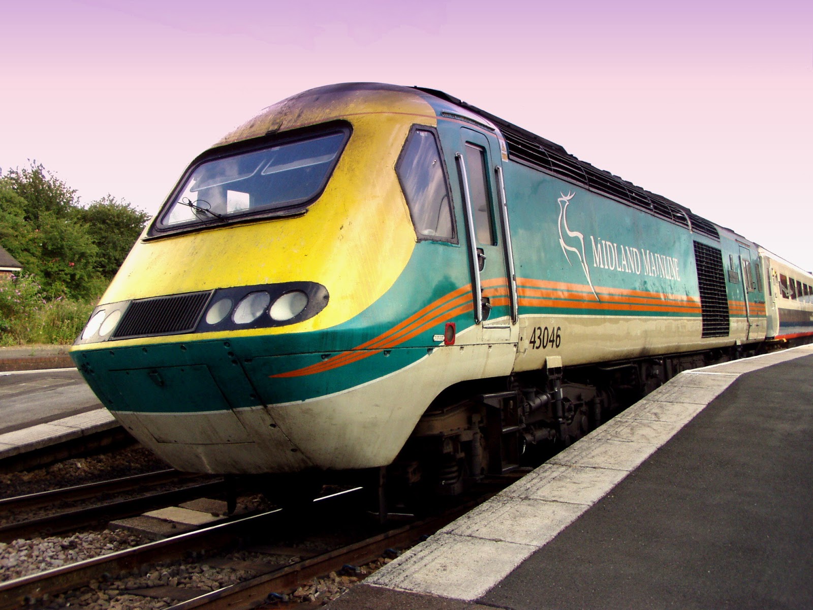 'Along These Tracks' Train Photos Site : 2018