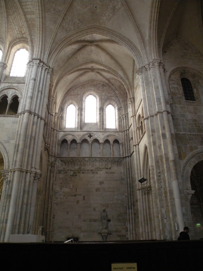 A la découverte du Nivernais - Morvan : Vézelay et sa basilique le 25 ...