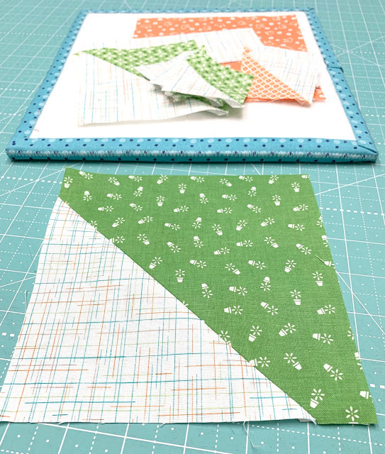 Bee In My Bonnet: Vintage Block Along - Block Six - Vintage Lily Block ...