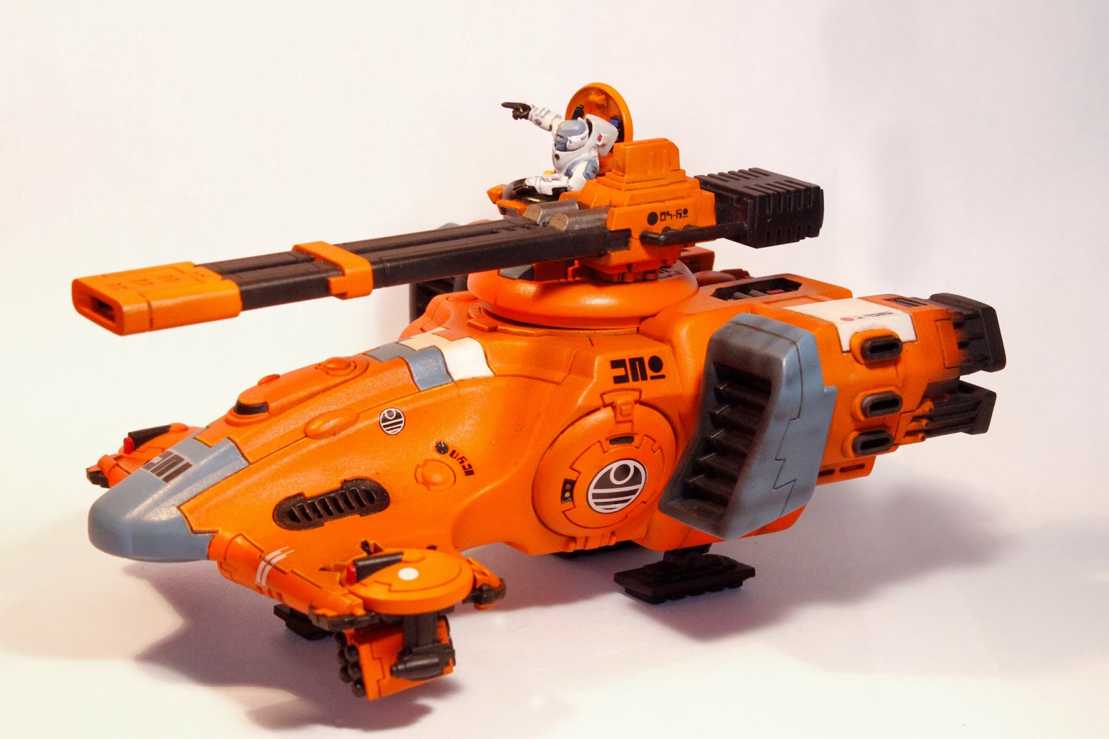 The Hammer of Wrath: SHOWCASE: Hammerhead with Longstrike