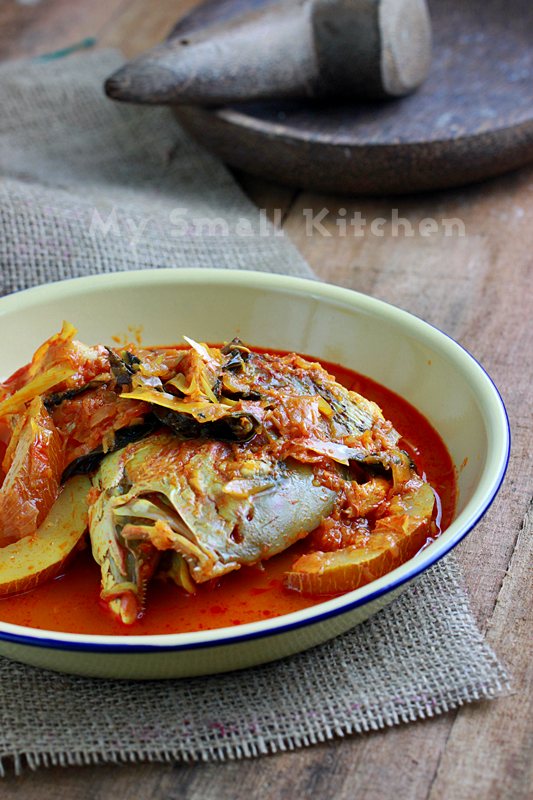 My Small Kitchen: Asam Pedas Kepala Ikan & Timun Masak