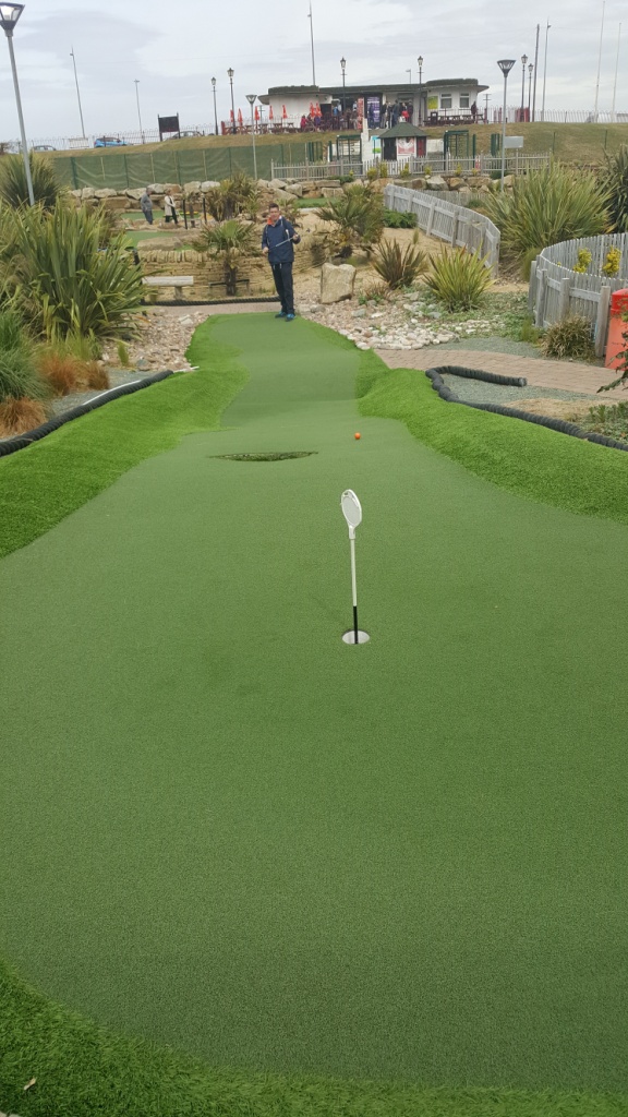 The Ham and Egger Files: Championship Mini Golf in New Brighton
