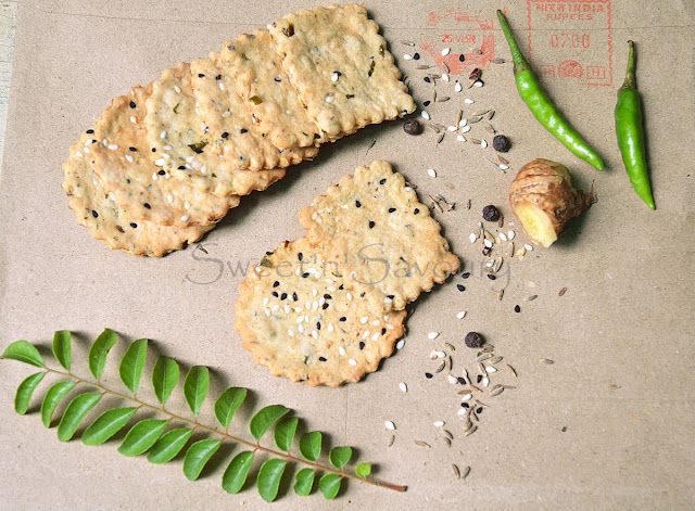 Sweet 'n' Savoury: Masala biscuits