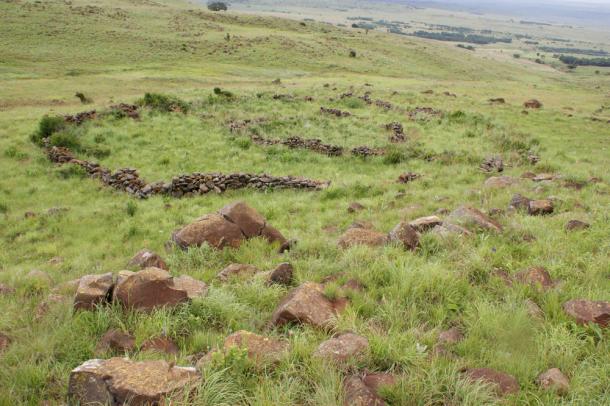 Rock Piles: (African) mysterious stone circles