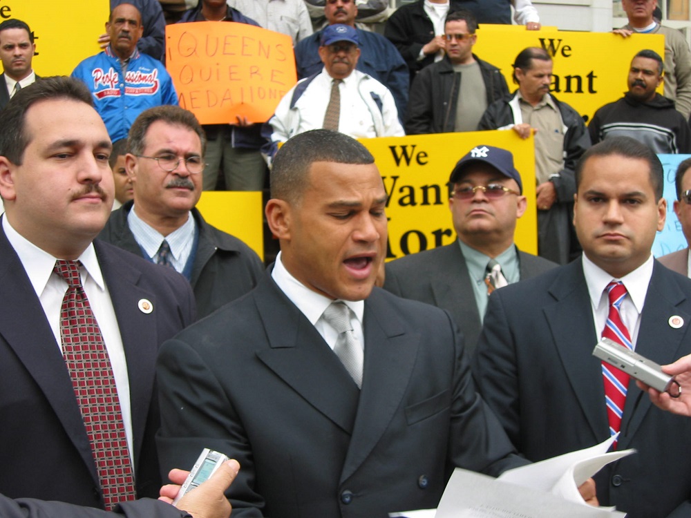 FBI interrogó a Fernando Mateo, dice diario en NY - NosotrosNJ