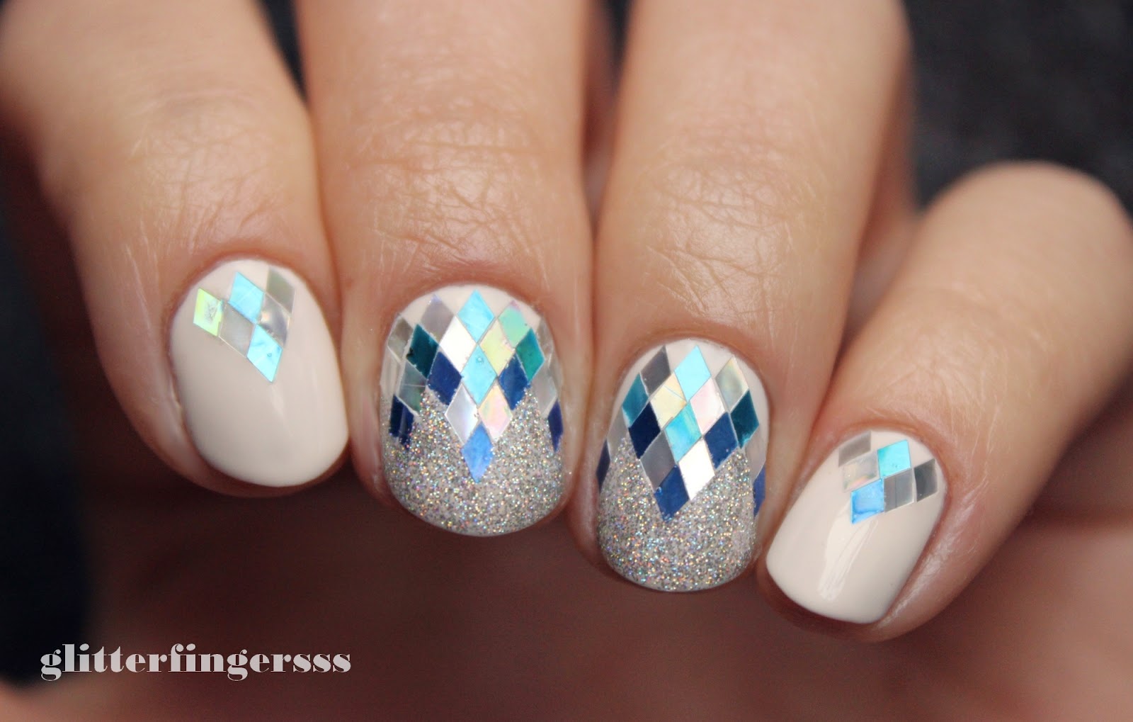 Bling-bling ~ Glitterfingersss in english