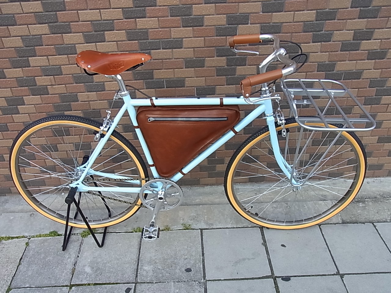 mcb (metalcraft bicycle): Porteur style bicycle