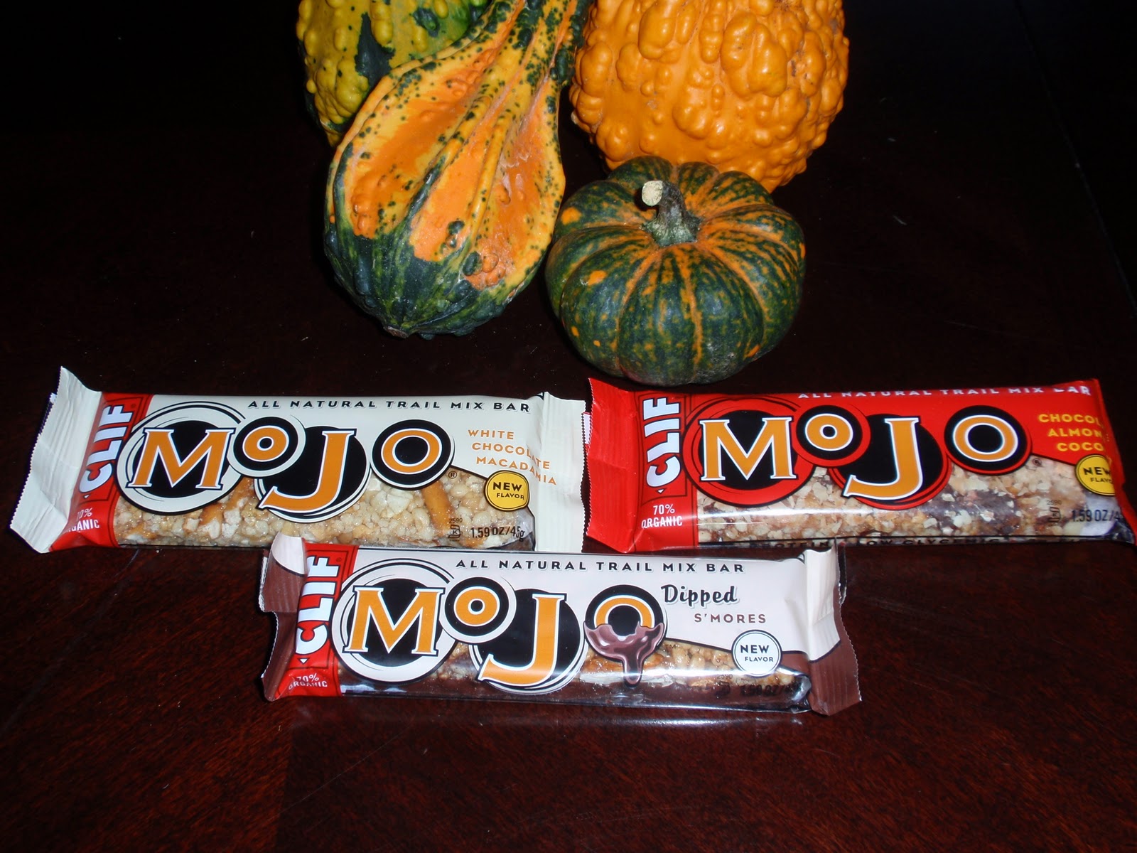 The Honest Dietitian: Clif MOJO Bar Review :nom:nom:nom: