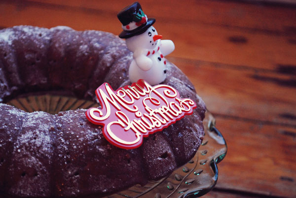 Domestic Sluttery: Baking for Beginners: Rum-dum-dum-dum-dum Cake