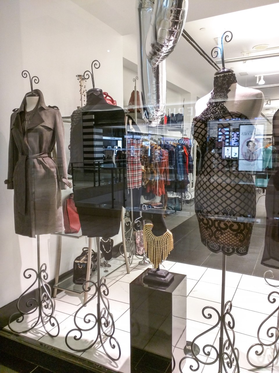 Robert Dyer @ Bethesda Row: Patrizia Luca opens at Westfield Montgomery ...