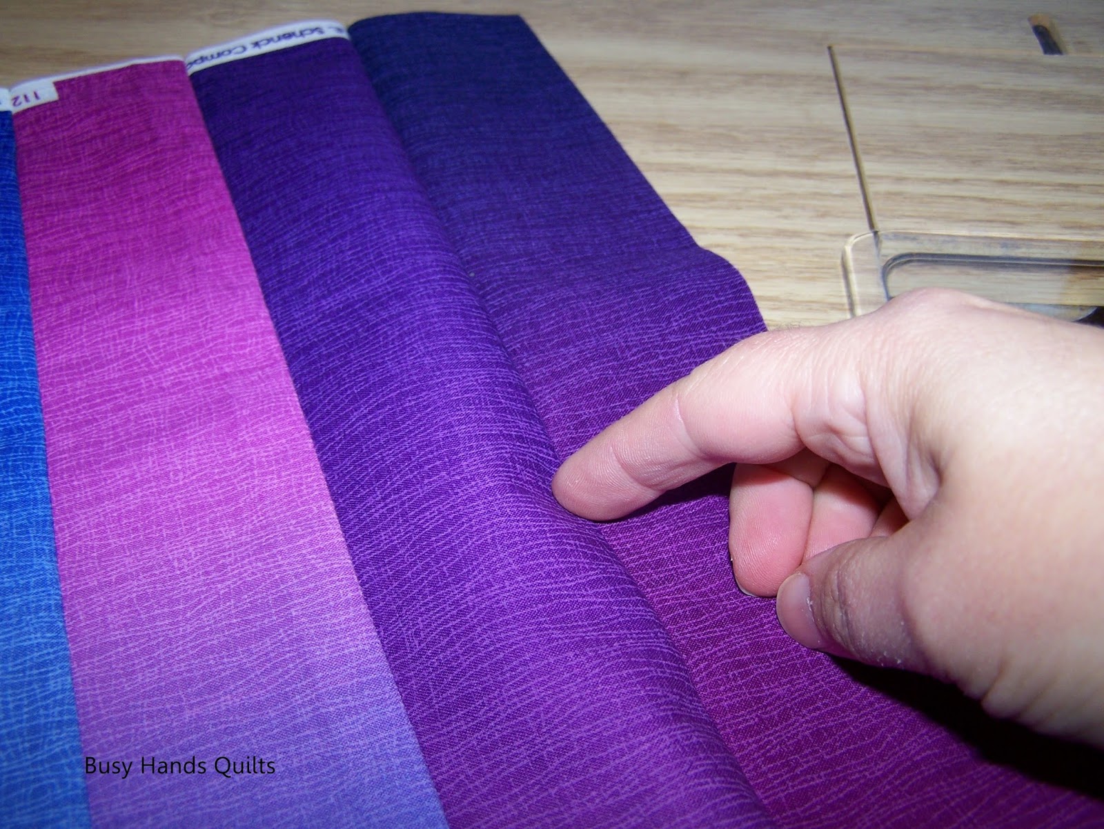 Busy Hands Quilts: Tips for Piecing Straight Strip Sets {a Tutorial!}