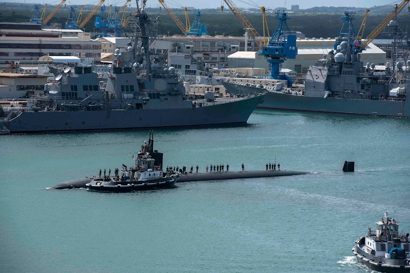 EagleSpeak: Sunday Ship History: The Battling Barracks Barge