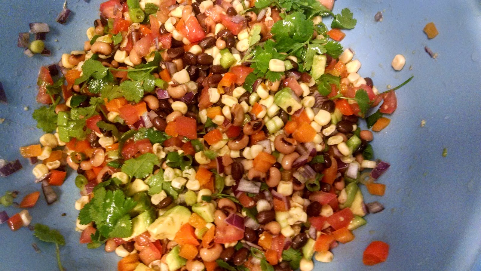 'Lissa's Life in the Southwest: Lissa's Cowboy Caviar Salsa