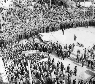 Το ΒΗΜΑ της Ιτέας: ΣΑΝ ΣΗΜΕΡΑ ΤΟ ΠΡΩΤΟ ΜΕΓΑΛΟ ΑΝΤΙΧΟΥΝΤΙΚΟ ΞΕΣΠΑΣΜΑ - Η ...