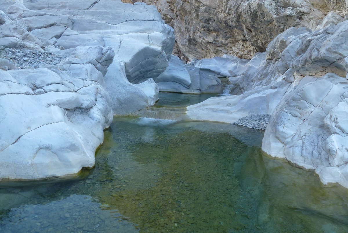 Discover Balochistan: Magnificent click of a Picnic Point named ...