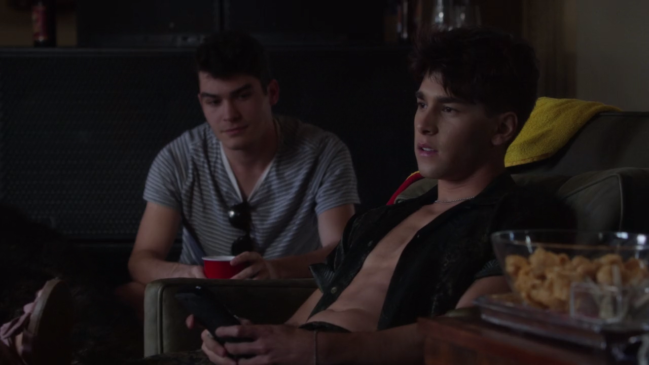 Nic Luken on Nashville (2018) ~ DC's Men of the Moment