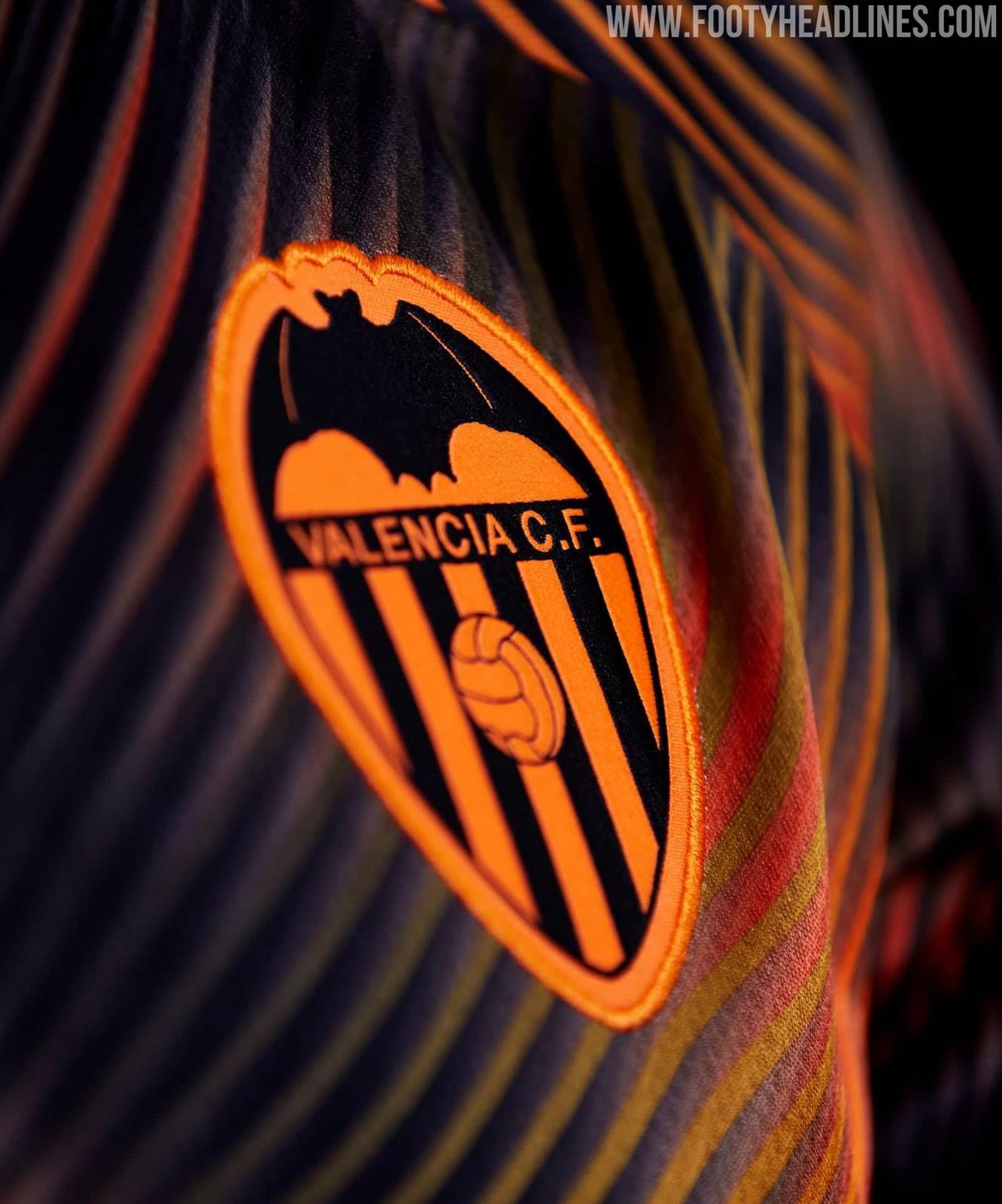 Valencia 19-20 Home & Away Kits Released - Footy Headlines