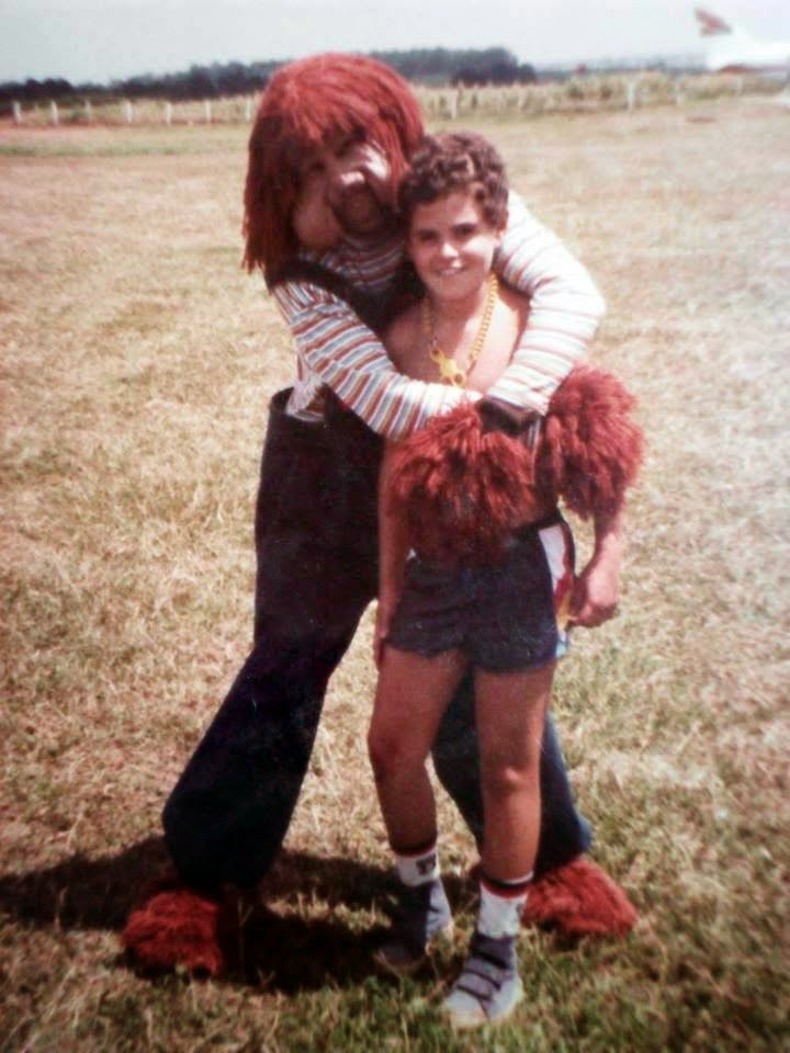 Ana Caldatto : Boneco Fofão