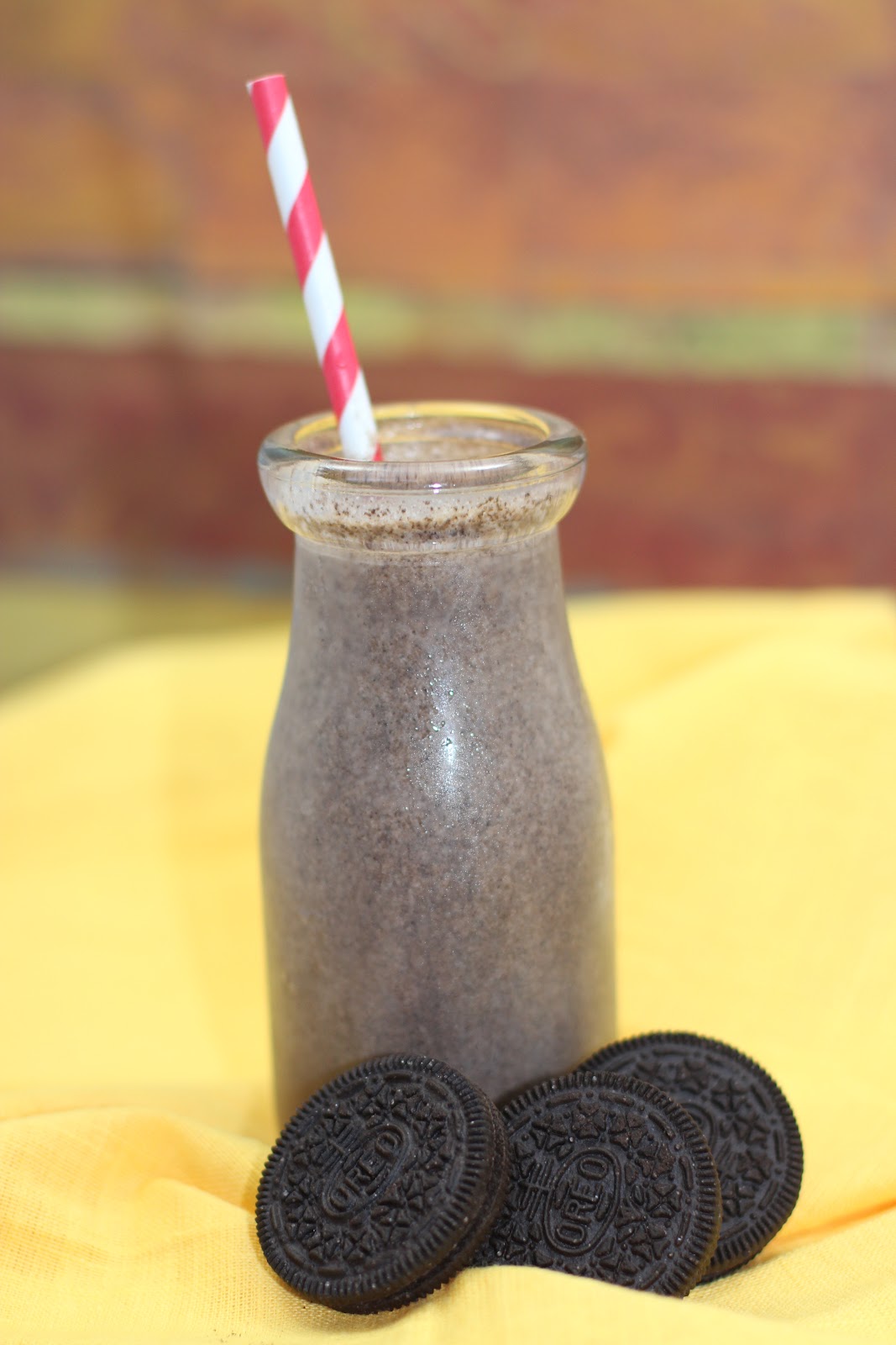 Michelle's Tasty Creations: Creamy Oreo Milkshake