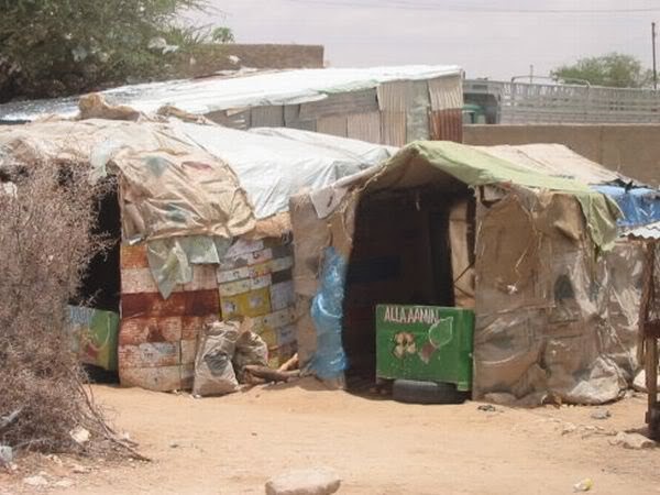 The Everyday Lives of Somali Pirates - For Fum And Interesting Articles ...