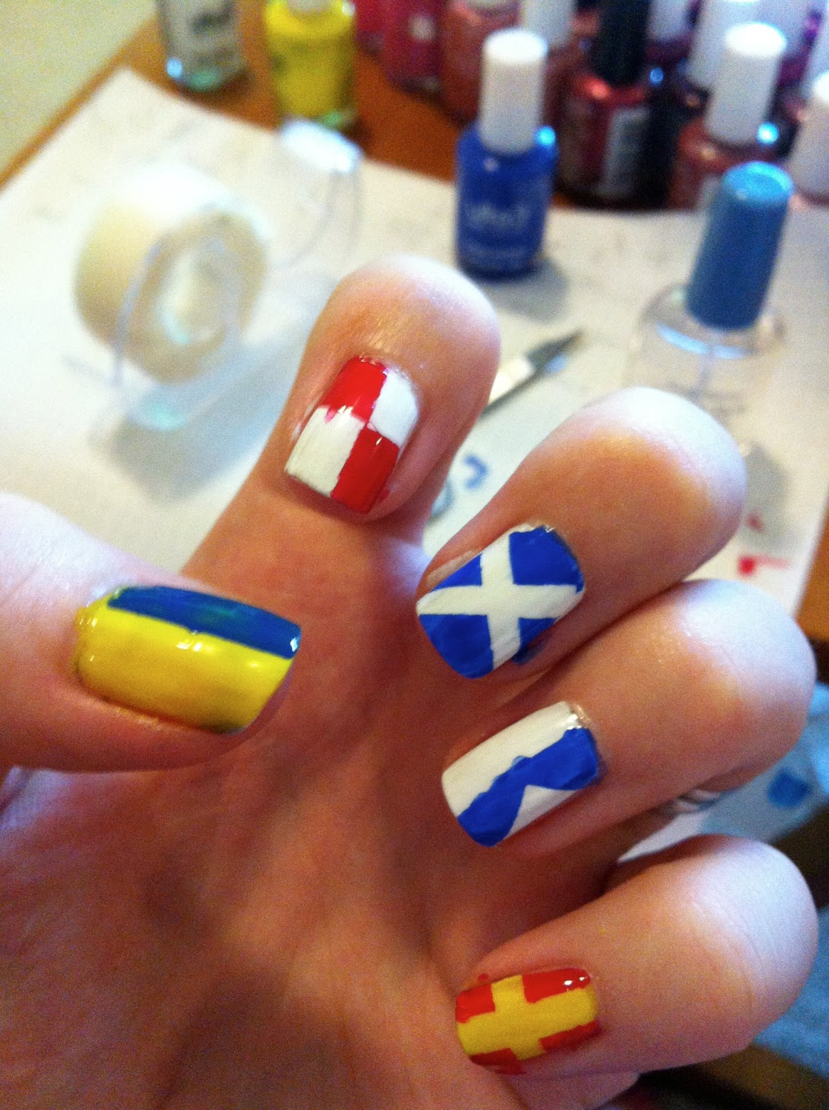 Ephant Reviews Things: Nautical Flag Nails