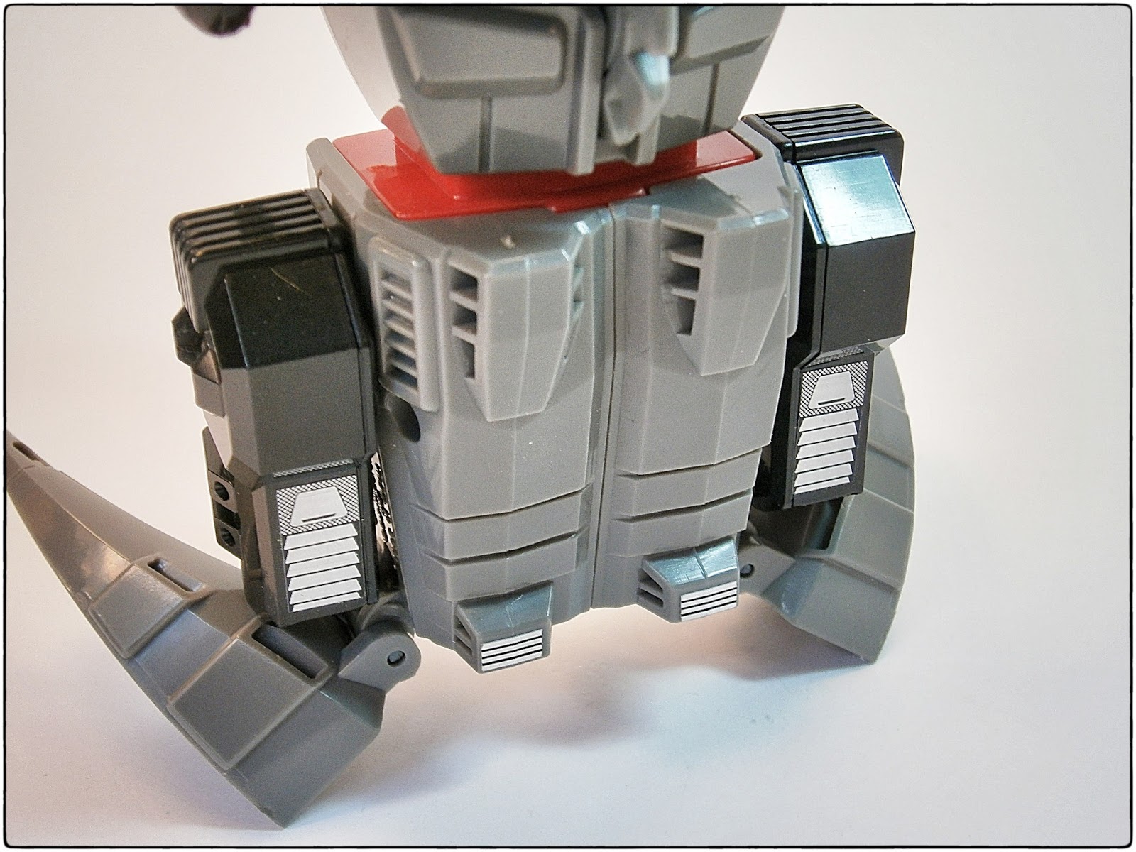 MechaGeezer's Toy Ramblings: Toy Review: Transformers Generation One ...