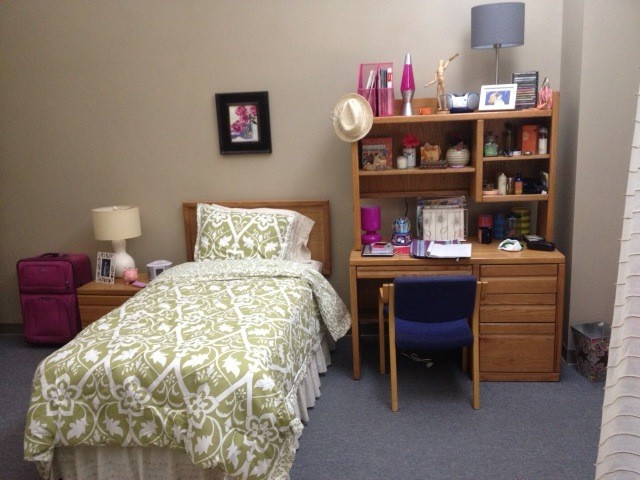 laurendy: Decorating with Glee: Sneak Peek - Rachel's Dorm Room