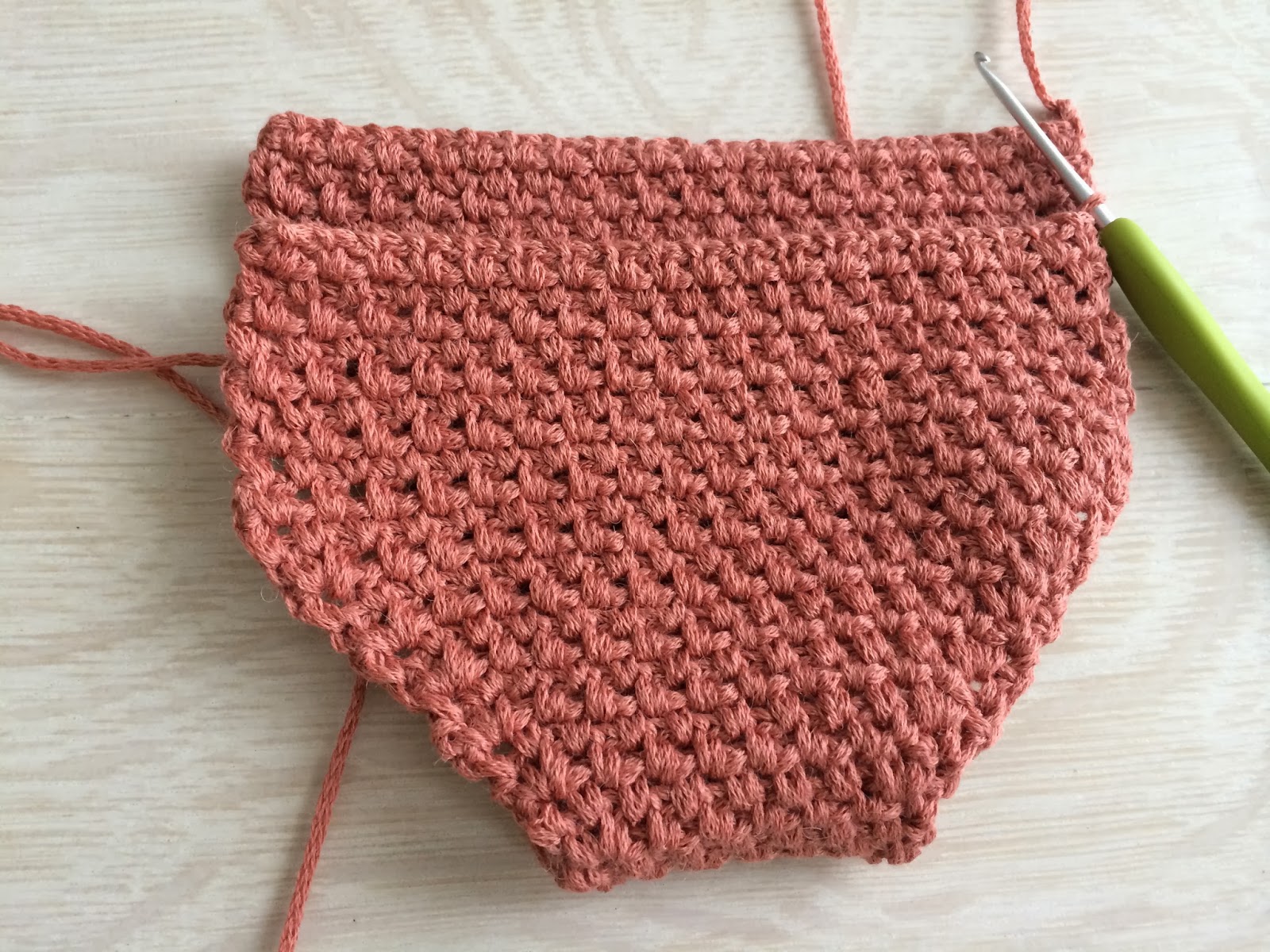 Annoo's Crochet World: Newborn Diaper Cover Free Pattern
